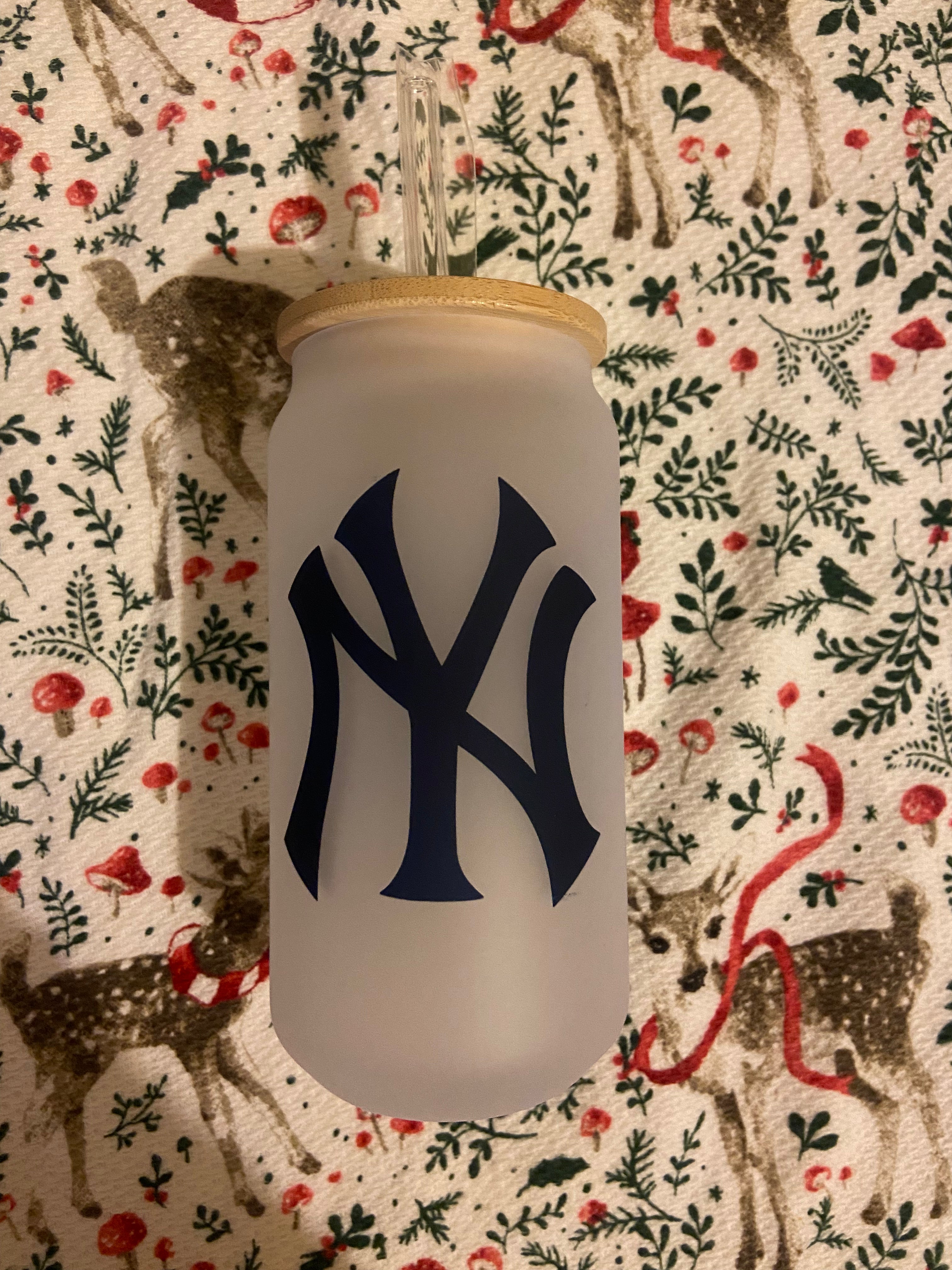 Yankees Cup – Heidy's Beauty